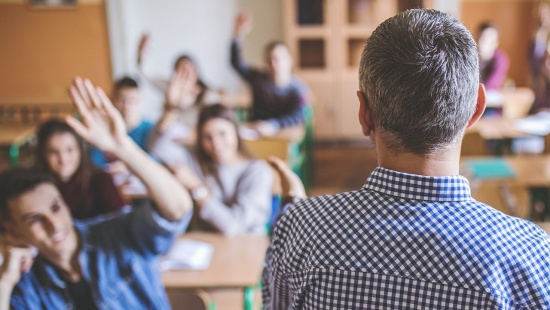 O melhor da escola é o professor, avaliam estudantes | Nova Escola